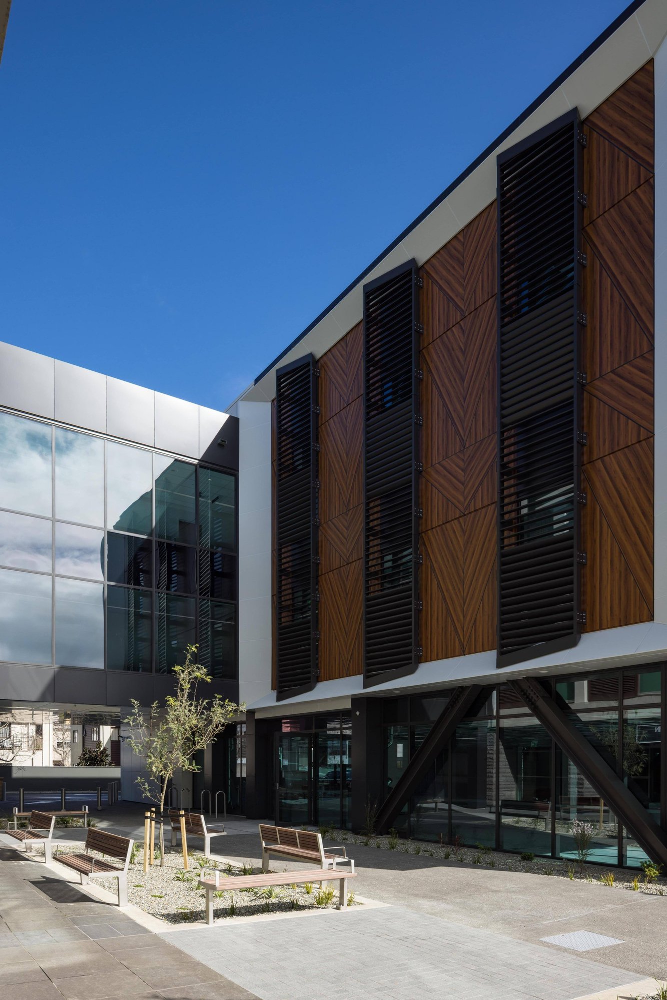 Insol | Ormiston Hospital